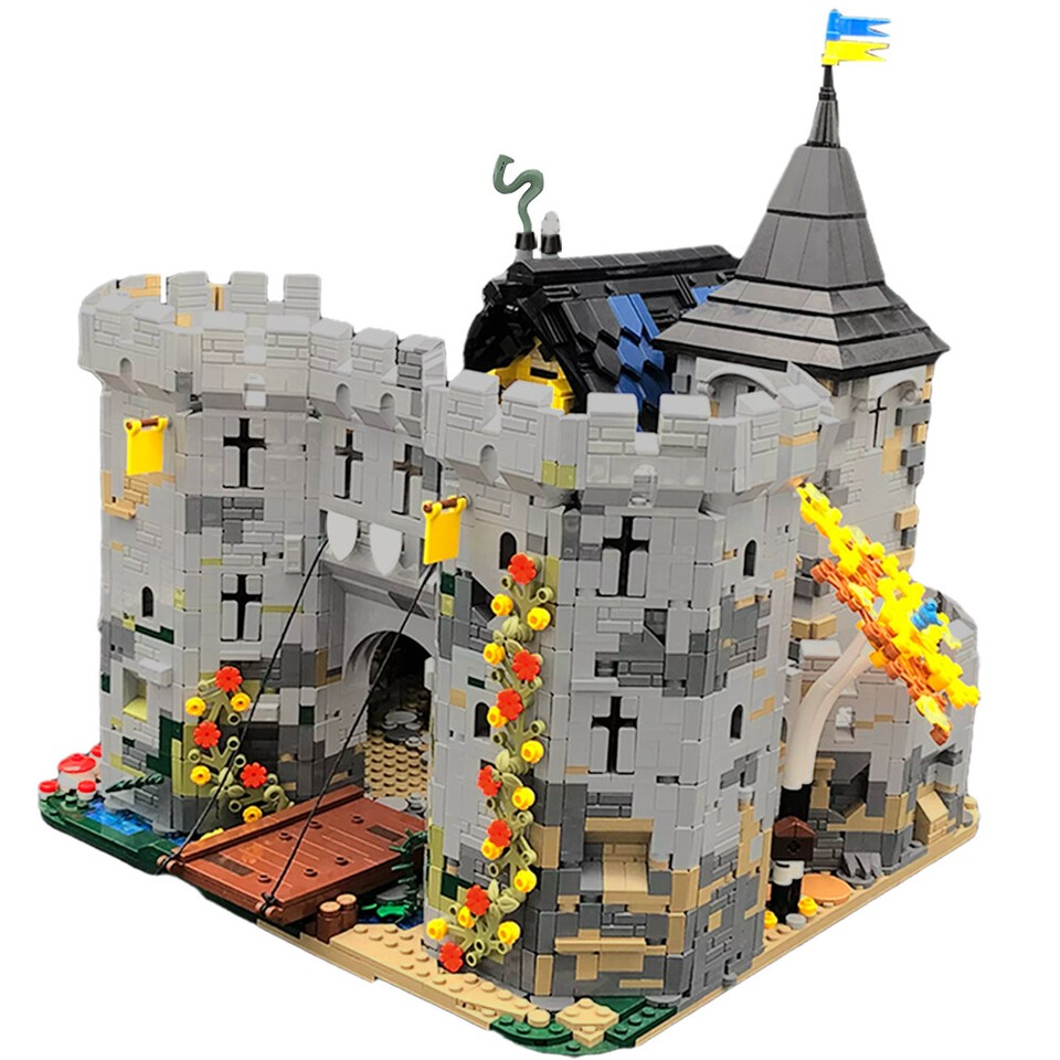 MOC: Medieval Fortress Castle Model Toys Building Set 5812 Pieces Good ...