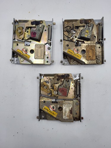 Lot 3 Vintage National Rejectors Coin Op Mechanism Parts Arcade/Pinball ...