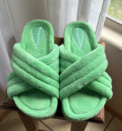 NWOT Fabletics Slip On Slide Terry Criss Cross Slides Tropical Water ...