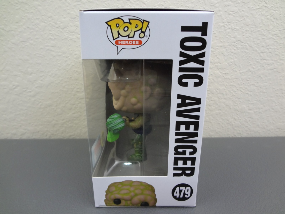 The Toxic Avenger GITD Funko POP! Heroes #479 Fall Convention w ...