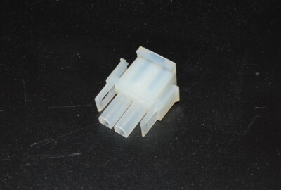 Connectors - 2 Pin Molex Connector