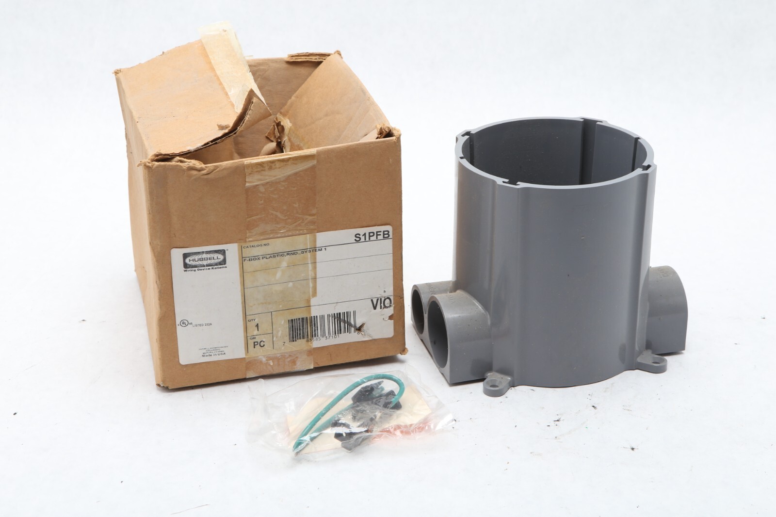 HUBBELL S1PFB Floor Box Plastic Round. System 1 - MISSING CAP - GA3 | eBay