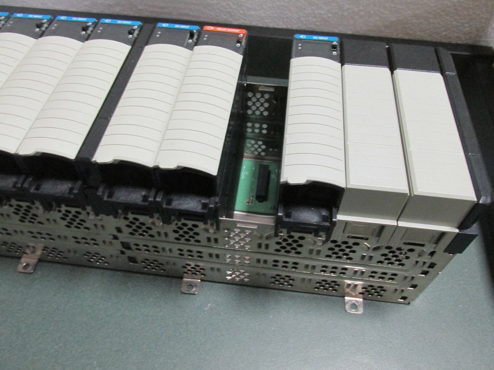 Allen-Bradley 1756-PA75/A 1756-A17 Chassis Logix 5561 1756-IB16 45992DH ...