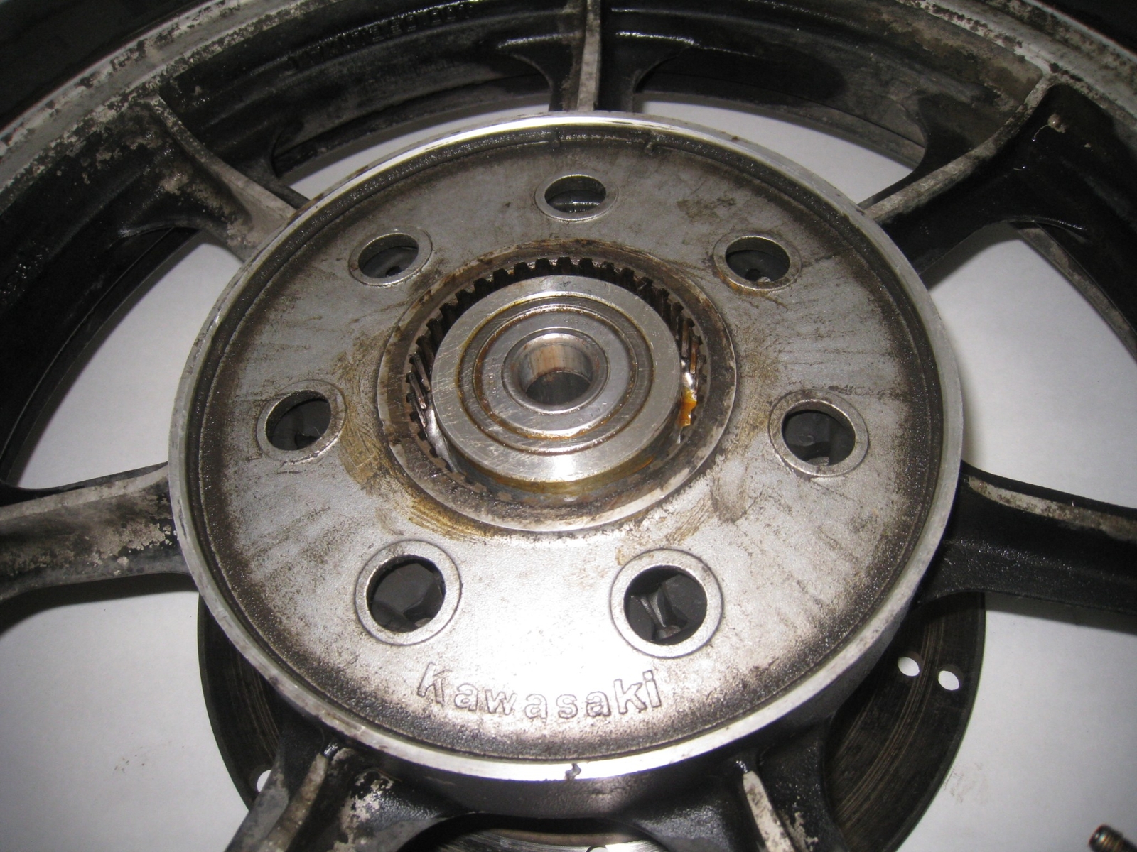 80 KAWASAKI KZ1000 REAR WHEEL | eBay