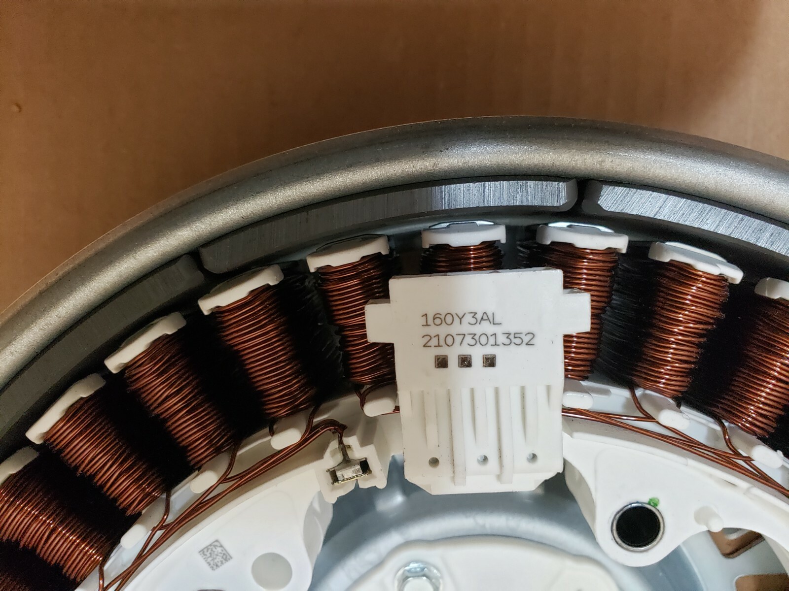 AJB73816028 / AHL72914401 OEM LG Washer WM4200HBA Washer Motor Stator ...