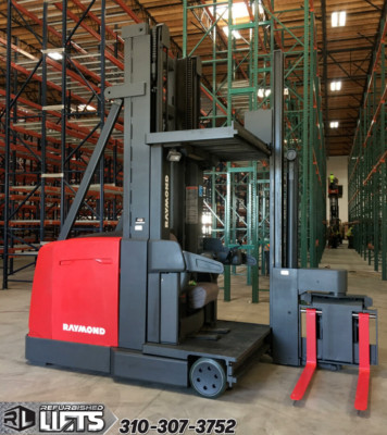 RAYMOND SA-CSR30T Man-Up Swing Reach Turret Truck Forklifts 402" Mast ...