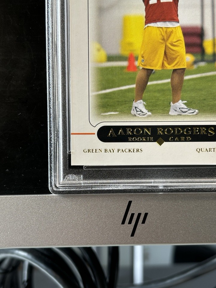 2005 Topps AARON RODGERS 50th Anniversary Retro Rookie Card PSA 9, pop ...