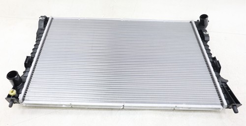 NEW OEM Ford Radiator Assembly DG1Z-8005-A Taurus 2013-2019 MKS 2013 ...
