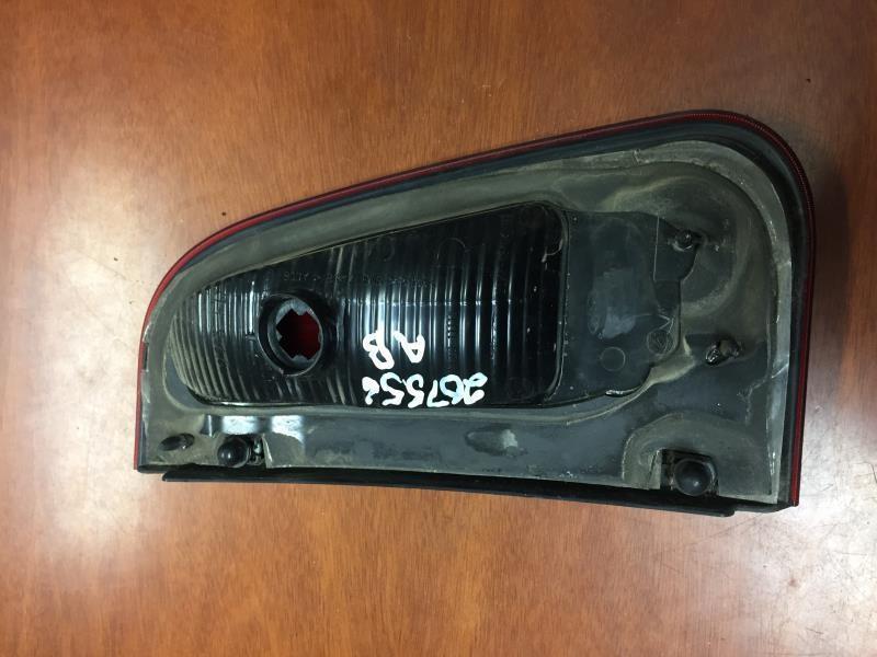 2003 2004 2005 2006 LINCOLN NAVIGATOR Tail Light Assembly Right Rh Lid ...