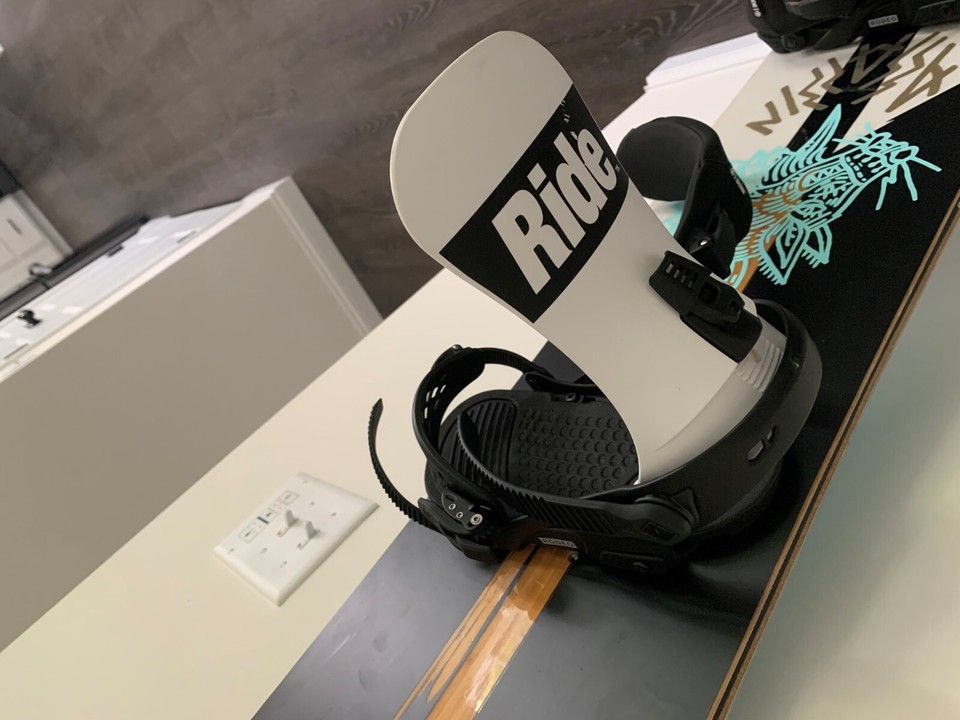 Salomon Assassin 158cm Men's Snowboard w/ Ride Rodeo Bindings Attached ...