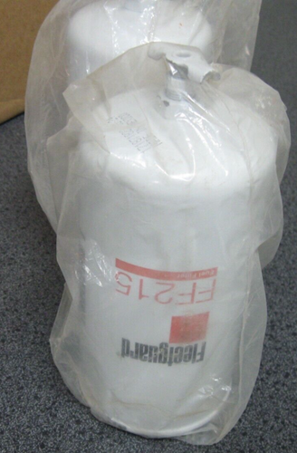 Fleetguard FF215 Fuel Filter Replaces Baldwin 17434 WIX 33372 New ...