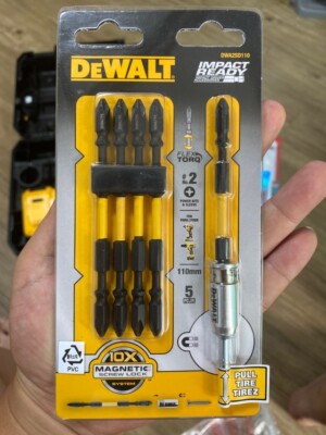 Dewalt DWA2SD110 110MM FLEX TORQ Impact PH2 Bits + Magnetic Screw Lcok ...
