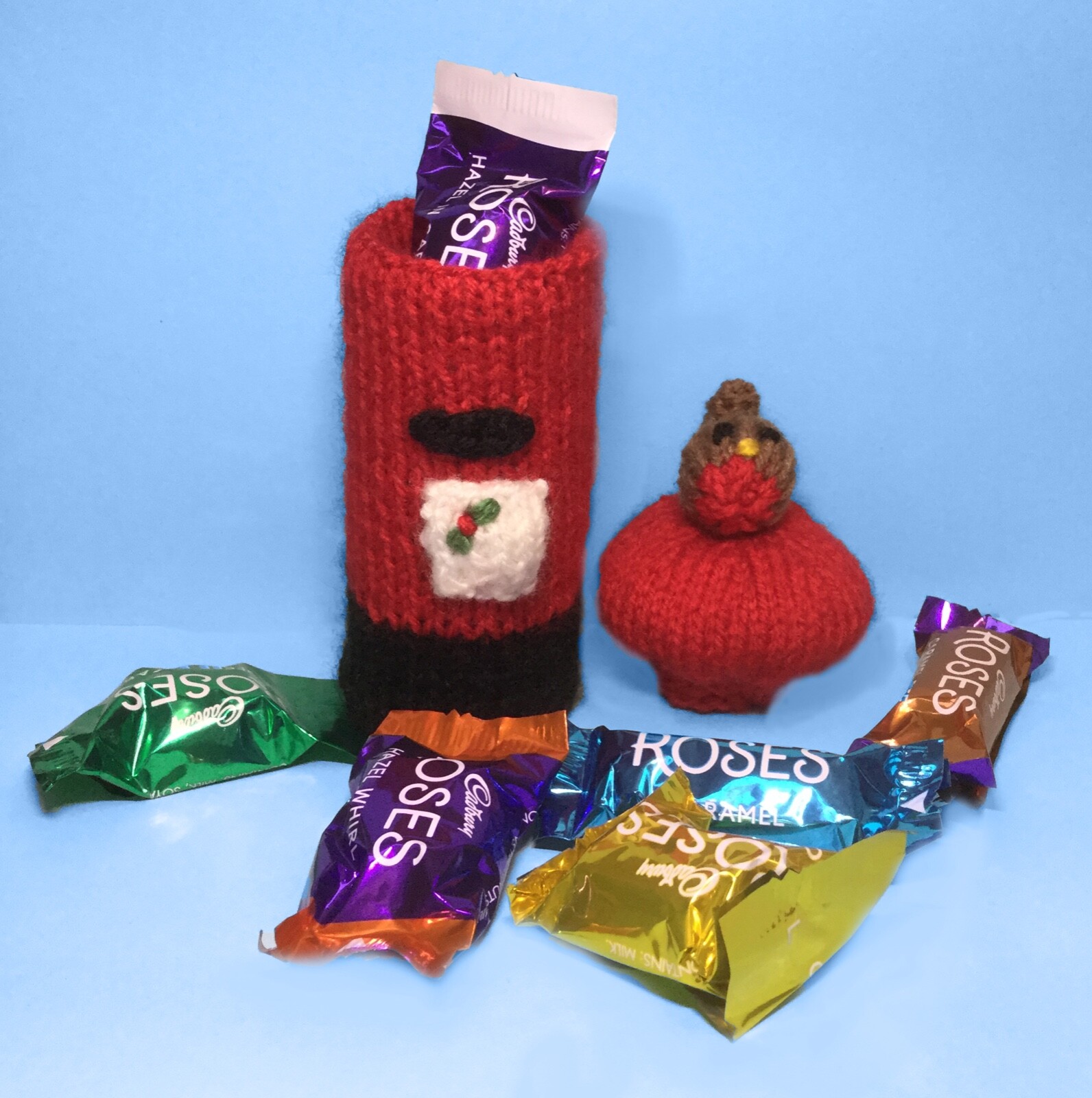 KNITTING PATTERN - Christmas Pillar / Post Box with Robin Sweet Holder ...