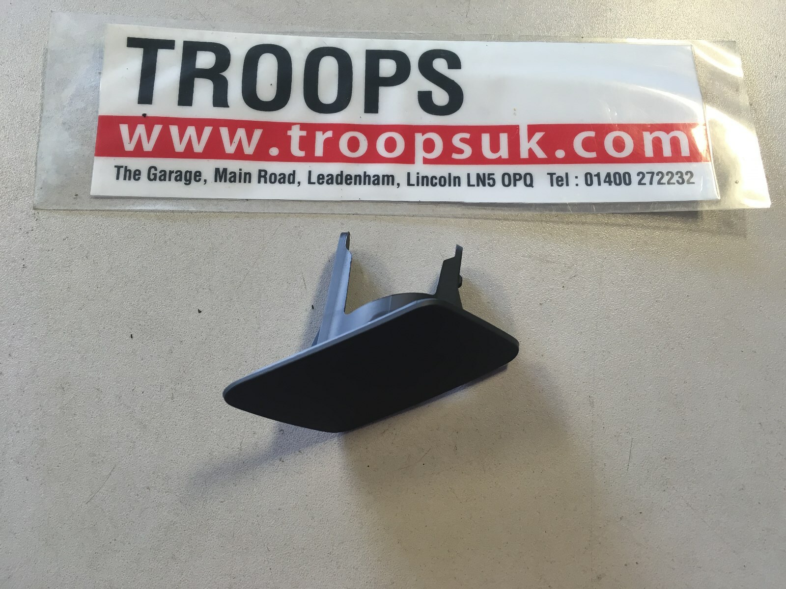 BMW 3 F30 Front Bumper Left Side Washer Jet Cover 51117427669 Genuine ...