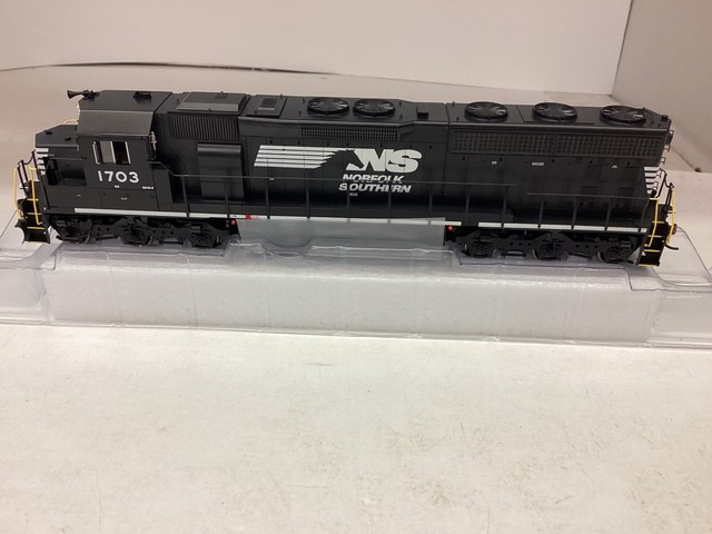 Athearn HO SD45-2 NS #1703 ATHG65716 HO Locomotives for sale online | eBay