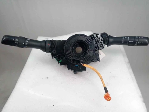 17F144 Commande Autoradio pour TOYOTA YARIS (P13) Hybrid Feel! 2015 ...