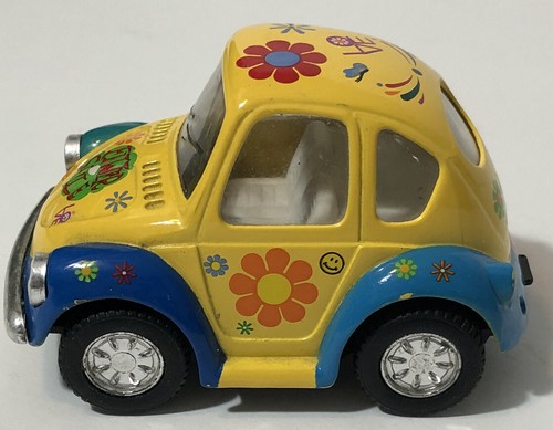 Kintoy Volkswagen VW Beetle Yellow Love Bug Car Motorized Pull Back ...