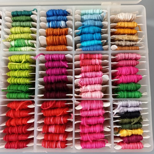 Craft Sewing Thread Embroidery Floss Multicolor 405 pc Lot with 5 ...