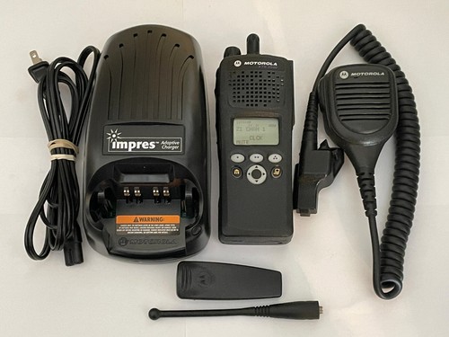 MOTOROLA XTS2500 Model II UHF 450-520Mhz Radio H46SDF9PW6BN | eBay