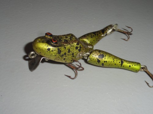 VINTAGE FISHING LURE WOODEN PAW PAW WOTTA FROG JR. SERIES #72 GREEN ...
