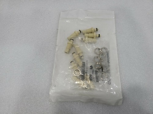 CPC 1/4-28 Flat Bottom Port Valved Panel Mount Coupling Insert ...