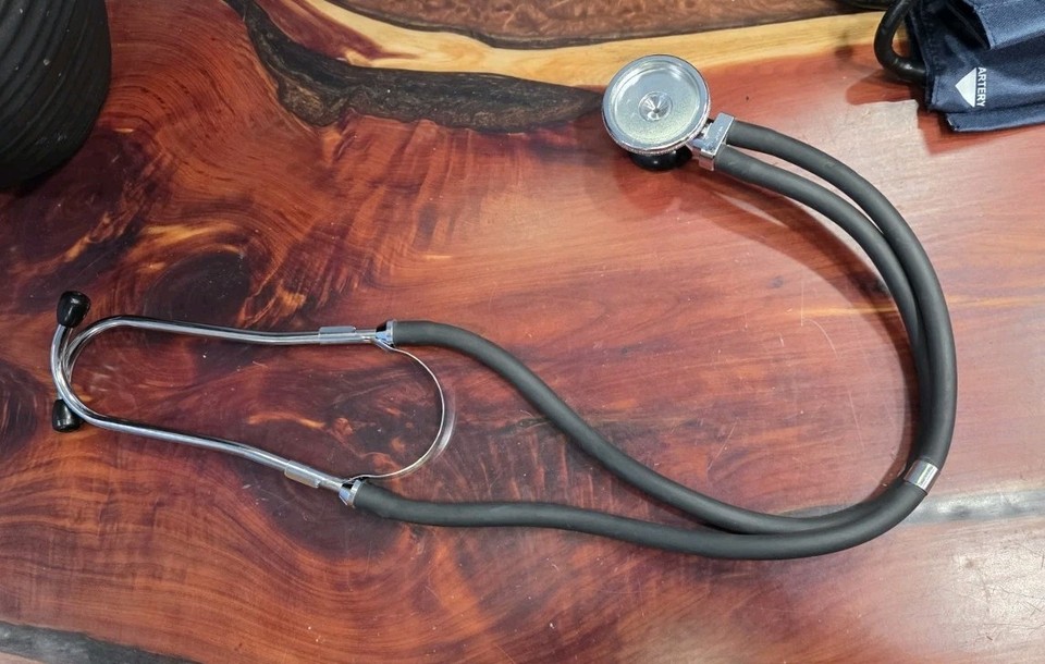 Moore Medical Manual Blood Pressure Cuff & Stethoscope- Adult Cuff 26.4 ...