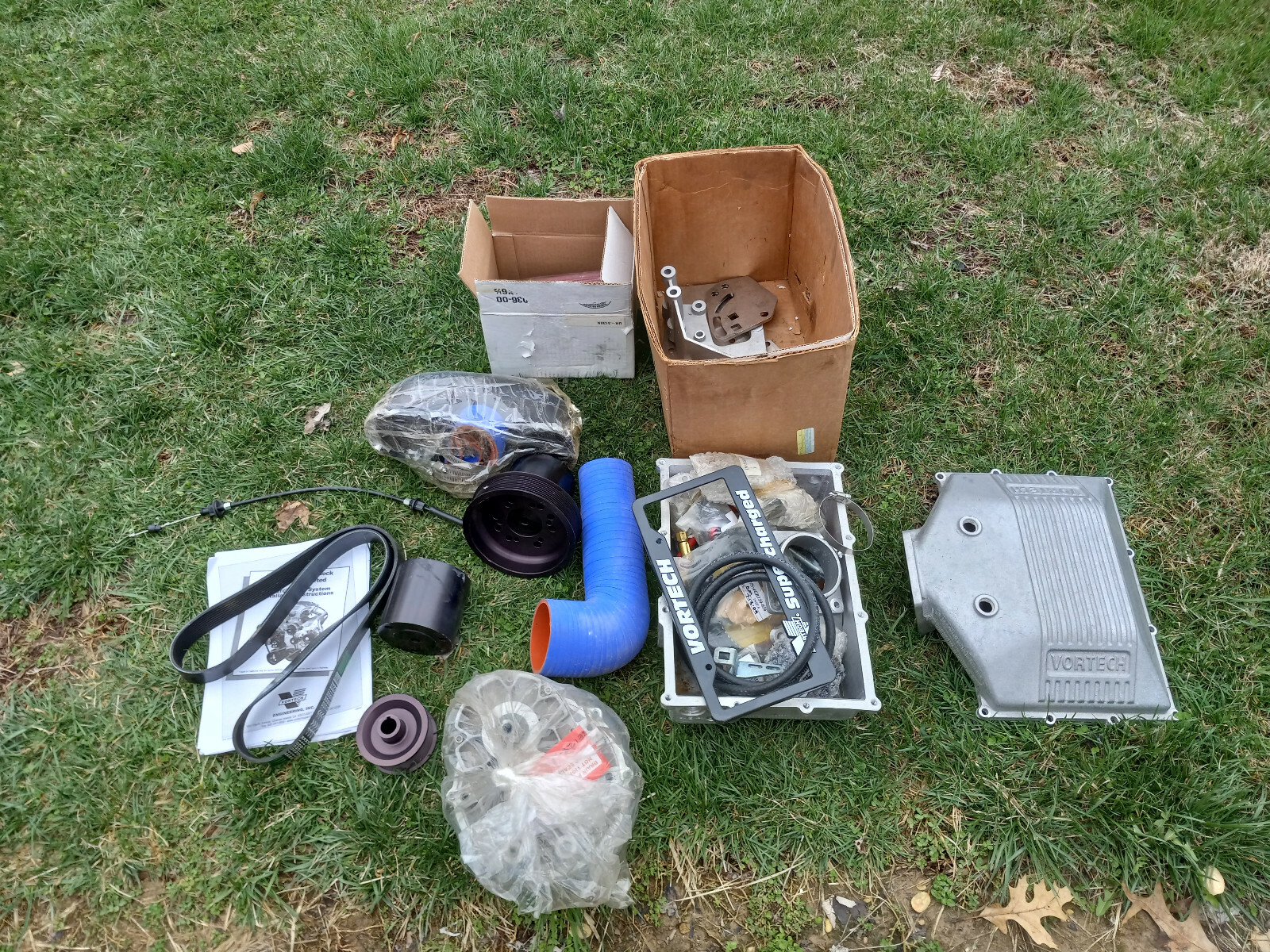 Vortech Universal Chevrolet Small Block Carbureted Supercharger 302 350 ...