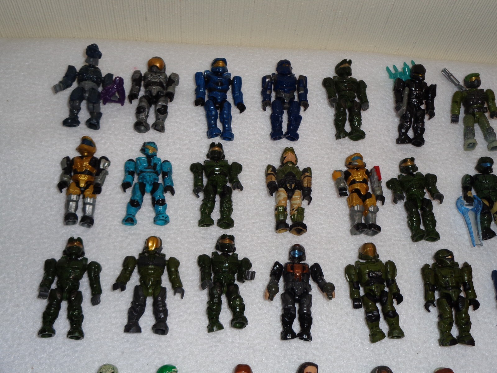 Mega Bloks Minifig Lot - 41 Figures Plus Partial Figs Halo Pirates ...