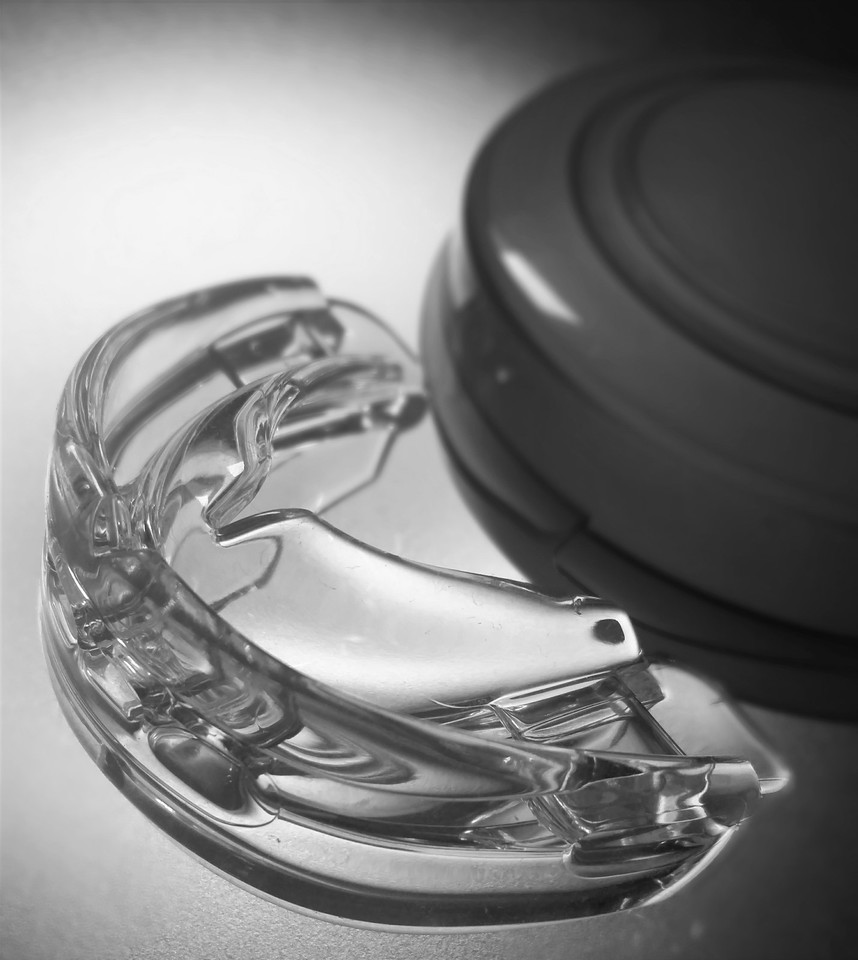 NEW Stop Snoring Mouthpiece Sleep Apnea Guard Bruxism Anti Snore Pure ...