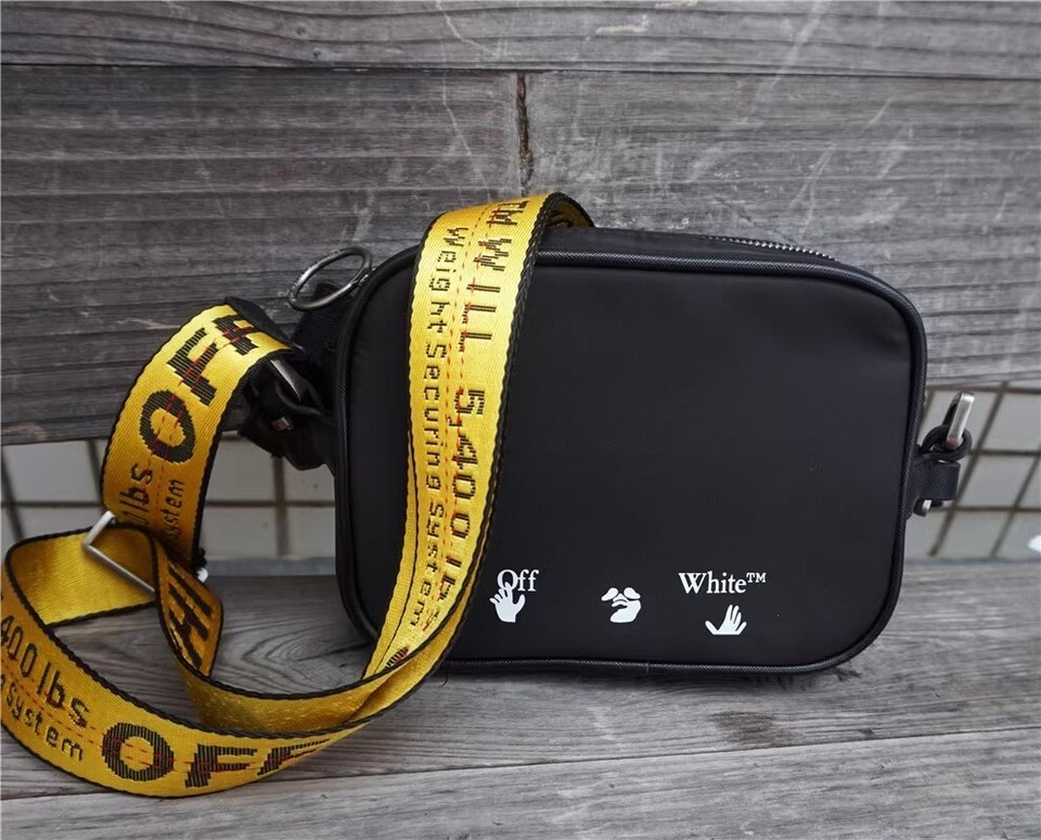 OFF-WHITE Chest Bag Trendy Crossbody Design Everyday Wear Lightweight ...
