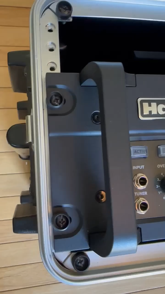 Hartke KILO 1000WATT Bass Amp w/ original packaging included. FREE ...