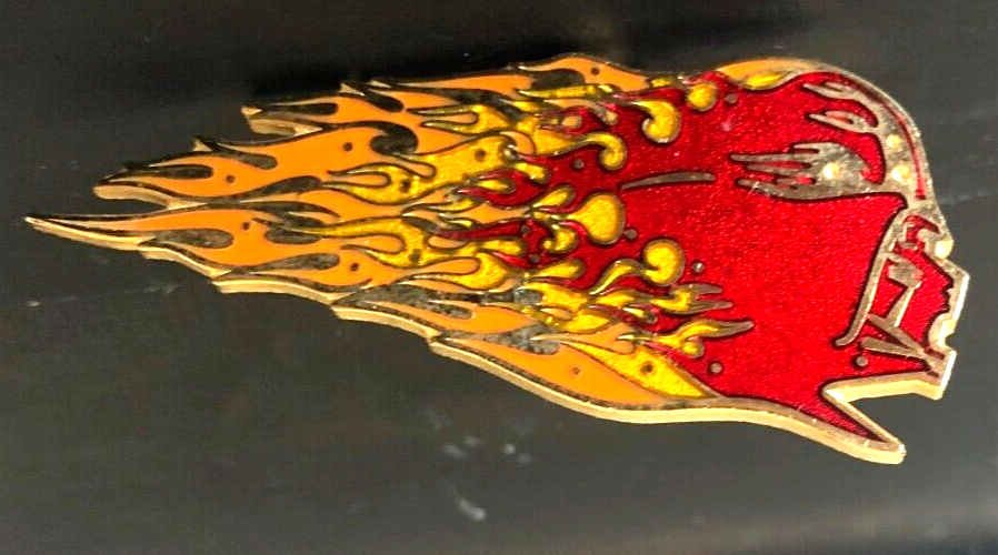 Disney pin 40268 Star Wars Darth Vader Profile Flames Emblem anakin ...