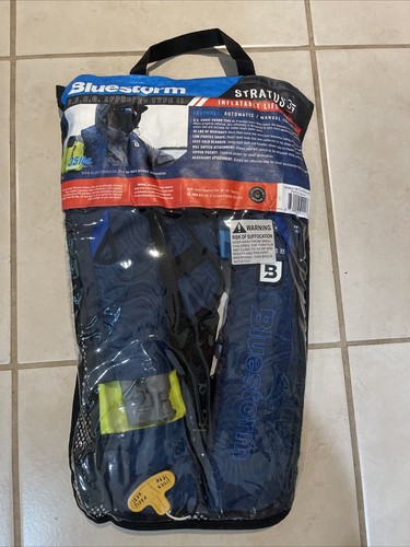 Bluestorm Stratus 35 Auto Type II Inflatable PFD - Deep Blue T1H-19-NAV ...
