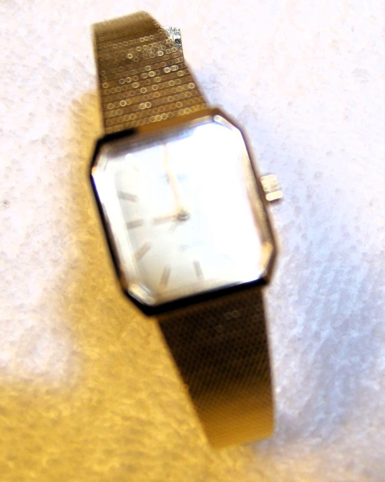 Vintage Timex 67 BA CELL Gold Tone Quartz Analog Women's Watch | eBay