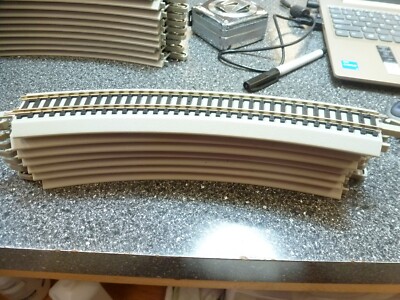 Bachmann Curved Train Tracks, 7Pc, HO 18R 30*, EZ Track | eBay