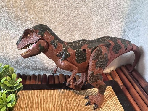Tyrannosaurus Rex Dinosaur Toy Action Figure T-Rex Movable Jaw ...