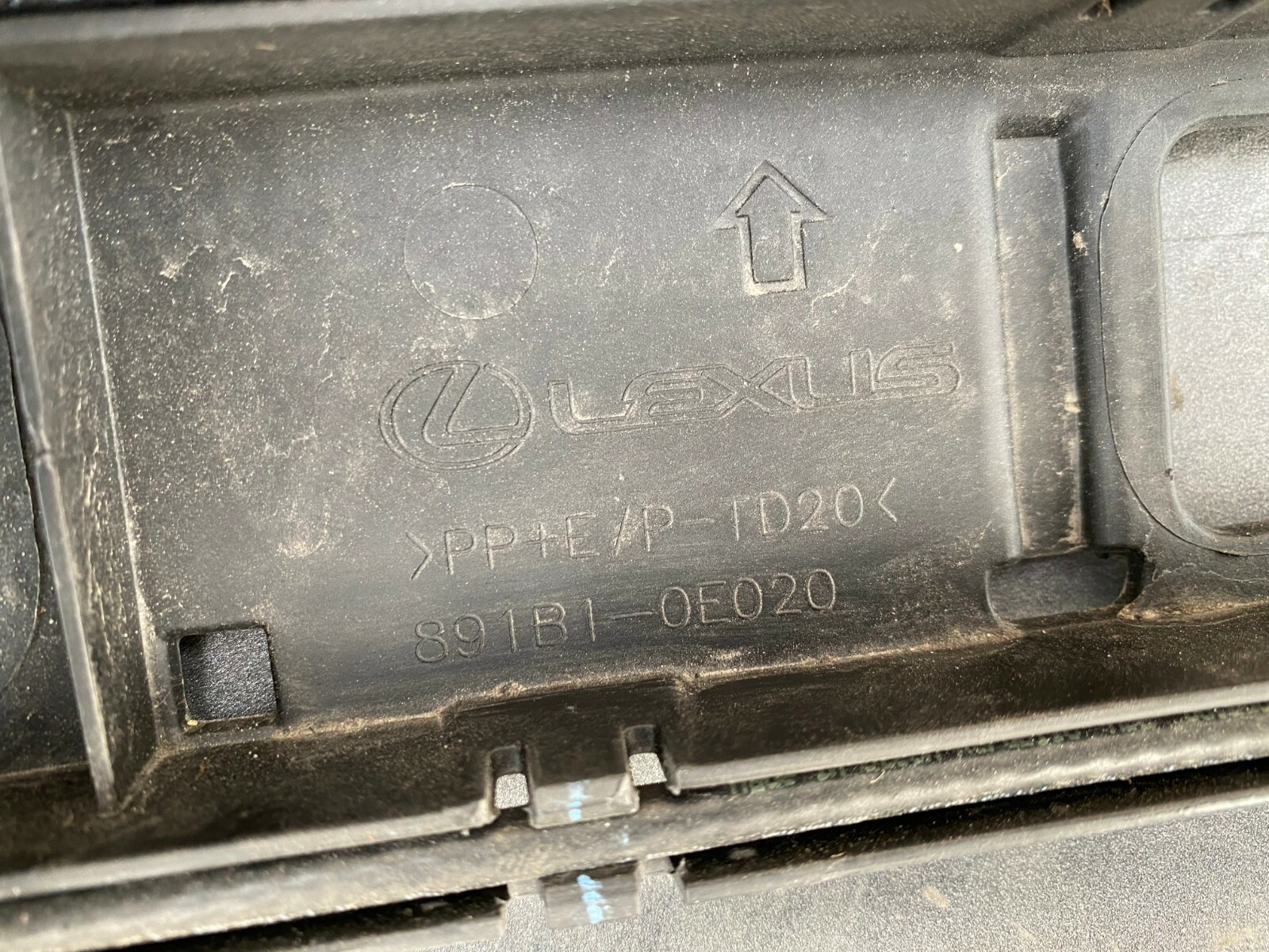 2019 Lexus RX350 Rear Door Kick Control Sensor 891B2-0W130 Bracket ...