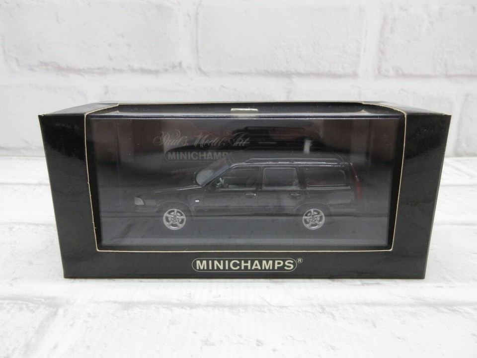 1:43 Minichamps Volvo V70 Break 1998 Black Model Car | eBay UK