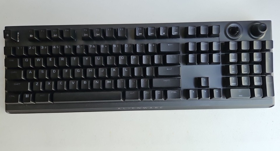 Alienware Tri-Mode Wireless Gaming Keyboard AW920K Dell 6R87M | eBay