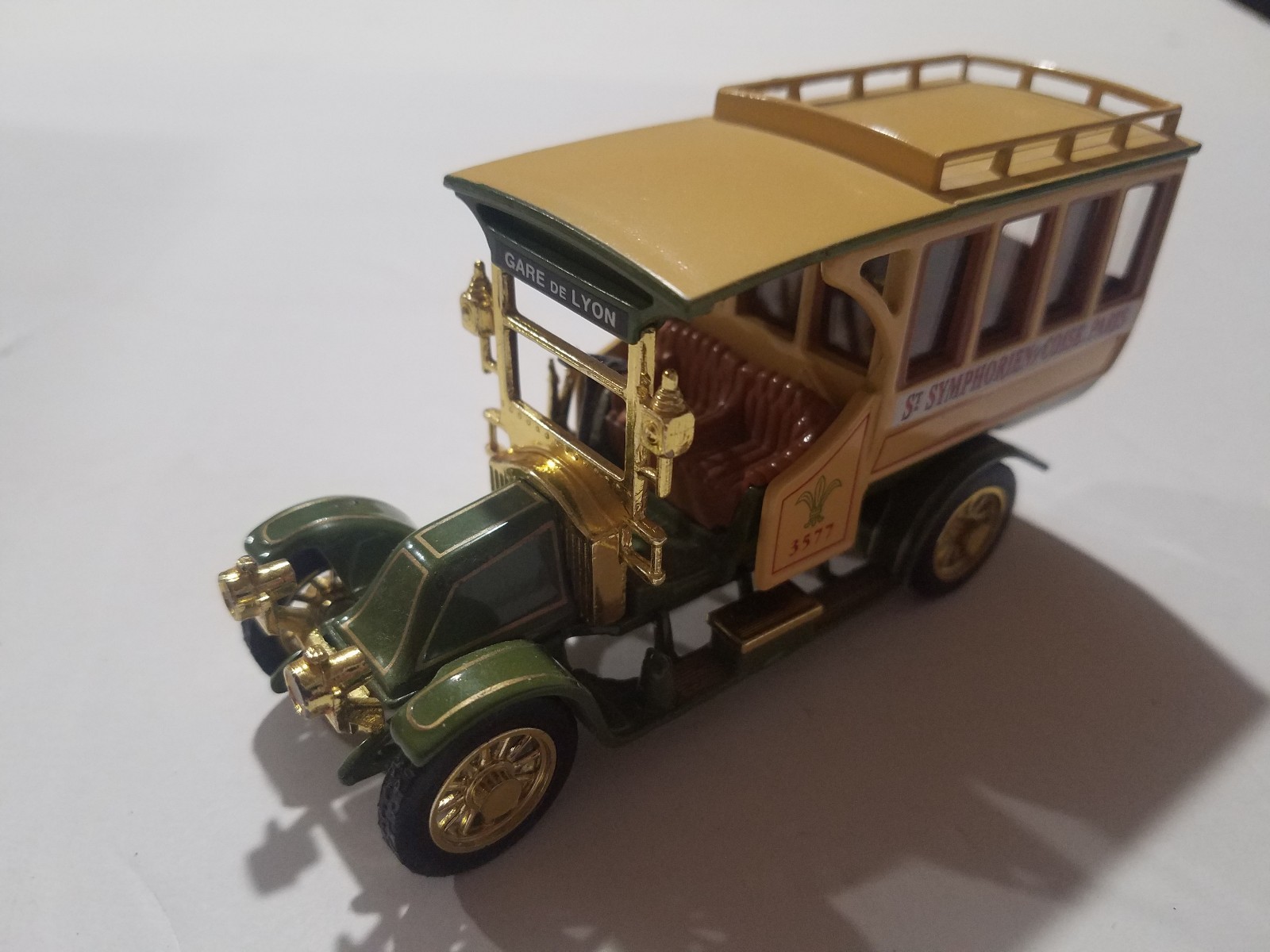 MATCHBOX COLLECTIBLES YET06-M 1910 RENAULT MOTOR BUS - PARIS, FRANCE ...