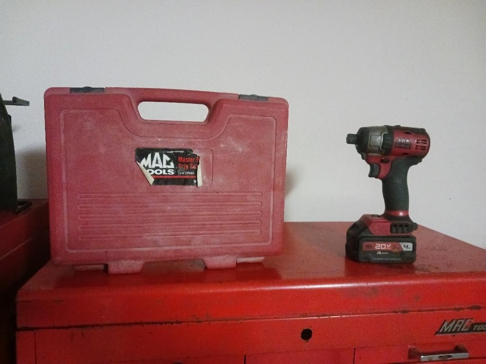 MAC Tools Vintage Rolling Tool Chest – Top & Bottom – Impact and puller ...