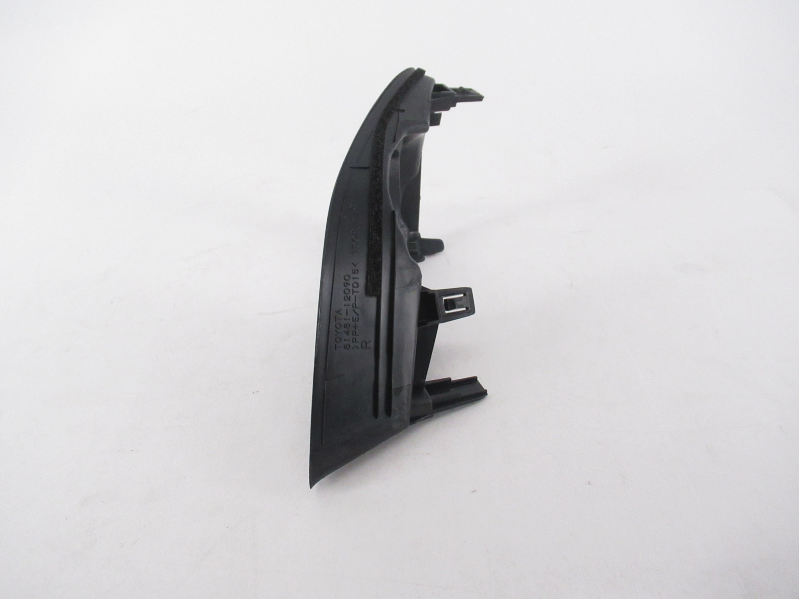 Genuine OEM Toyota 81481-02100 Right Front Fog Lamp Hole Cover 2009 ...