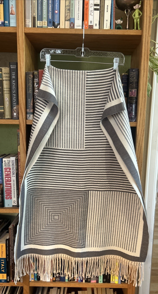 Wrap Shawl Throw Geometric Gray And Cream Very Soft And Warm Great ...
