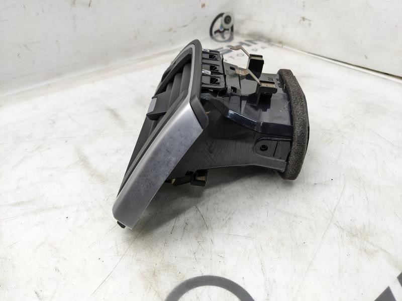 2017-20 BMW 430i xDrive Right Dash Air Vent Grille w Trim Cover ...