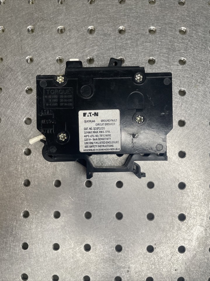 Eaton Circuit Breaker 20A QCGF1020 | eBay