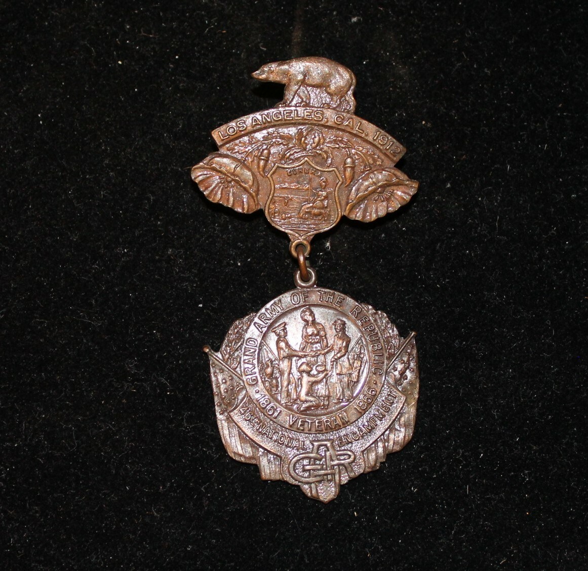OFFICIAL SOUVENIR BADGE FROM GAR NATIONAL ENCAMPMENT 1912 LOS ANGLES ...