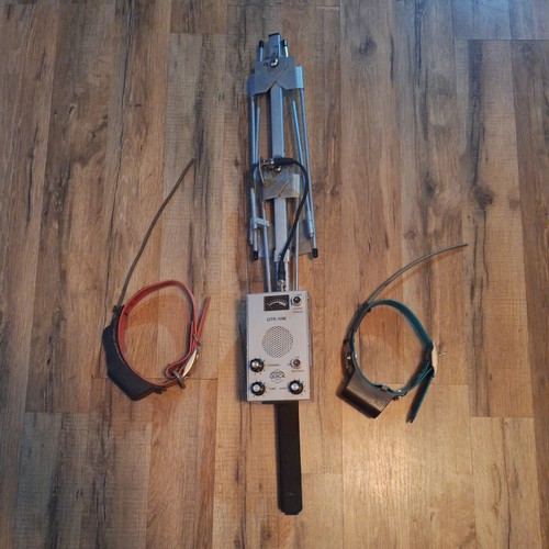 READ! Quick Track QTR-10M Dog Tracking System & 2 Collars For Parts ...