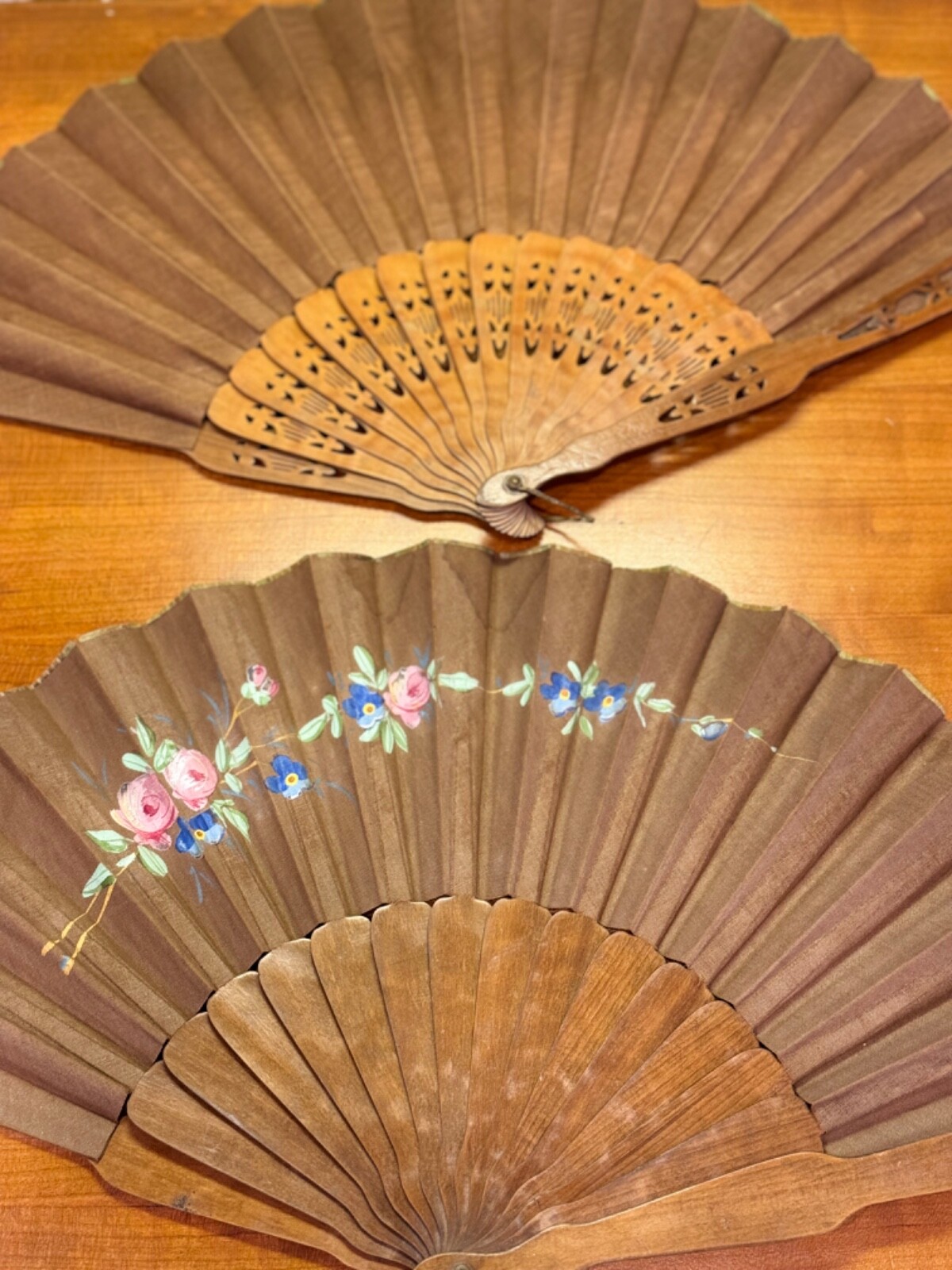 Two beautiful antique brown hand fans folding - Gem
