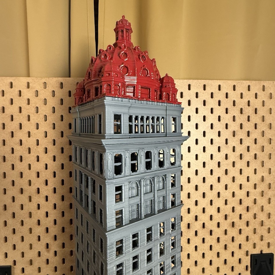 HO Scale Skyscraper / Building 25 Inches Tall | eBay