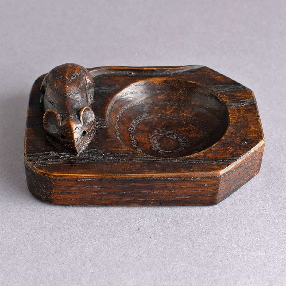 MOUSEMAN/ROBERT THOMPSON OAK PIN TRAY WITH CHURCH MOUSE - FREE TRACKED ...